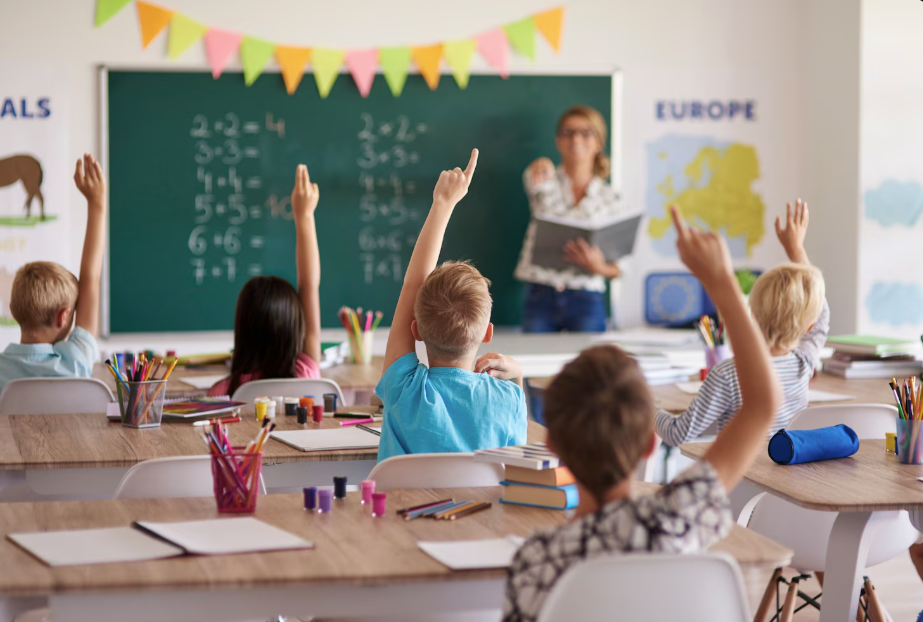 Concursos na área de educação em 2026: veja editais publicados e ...