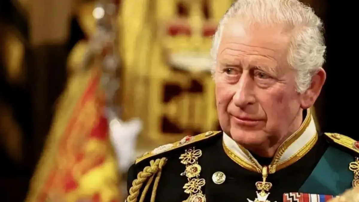 Rei Charles usa cinco palavras para atualizar estado de saúde durante ...