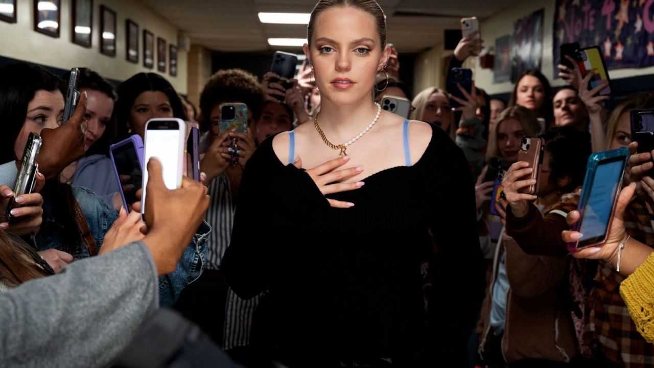 Conheça Reneé Rapp, nova Regina George de 'Meninas Malvadas' | Rádio ...