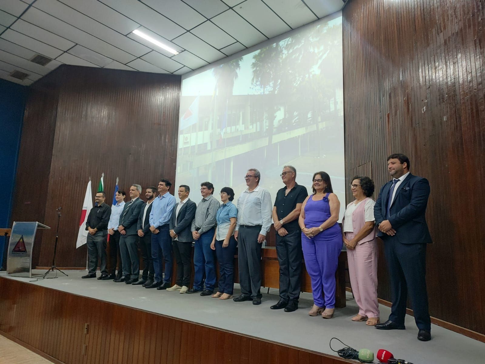 Vitor Prado divulga equipe de secretários na Administração de Timóteo ...