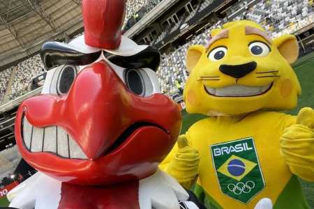 Mascotes de Atlético e Time Brasil fazem campanha na Arena MRV | Rádio ...