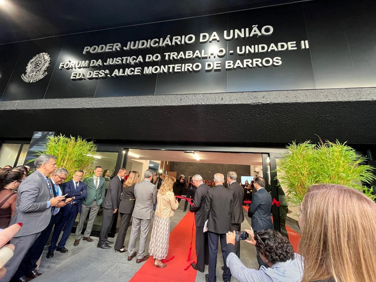 TRT-MG inaugura nova sede do Fórum Trabalhista em Belo Horizonte ...