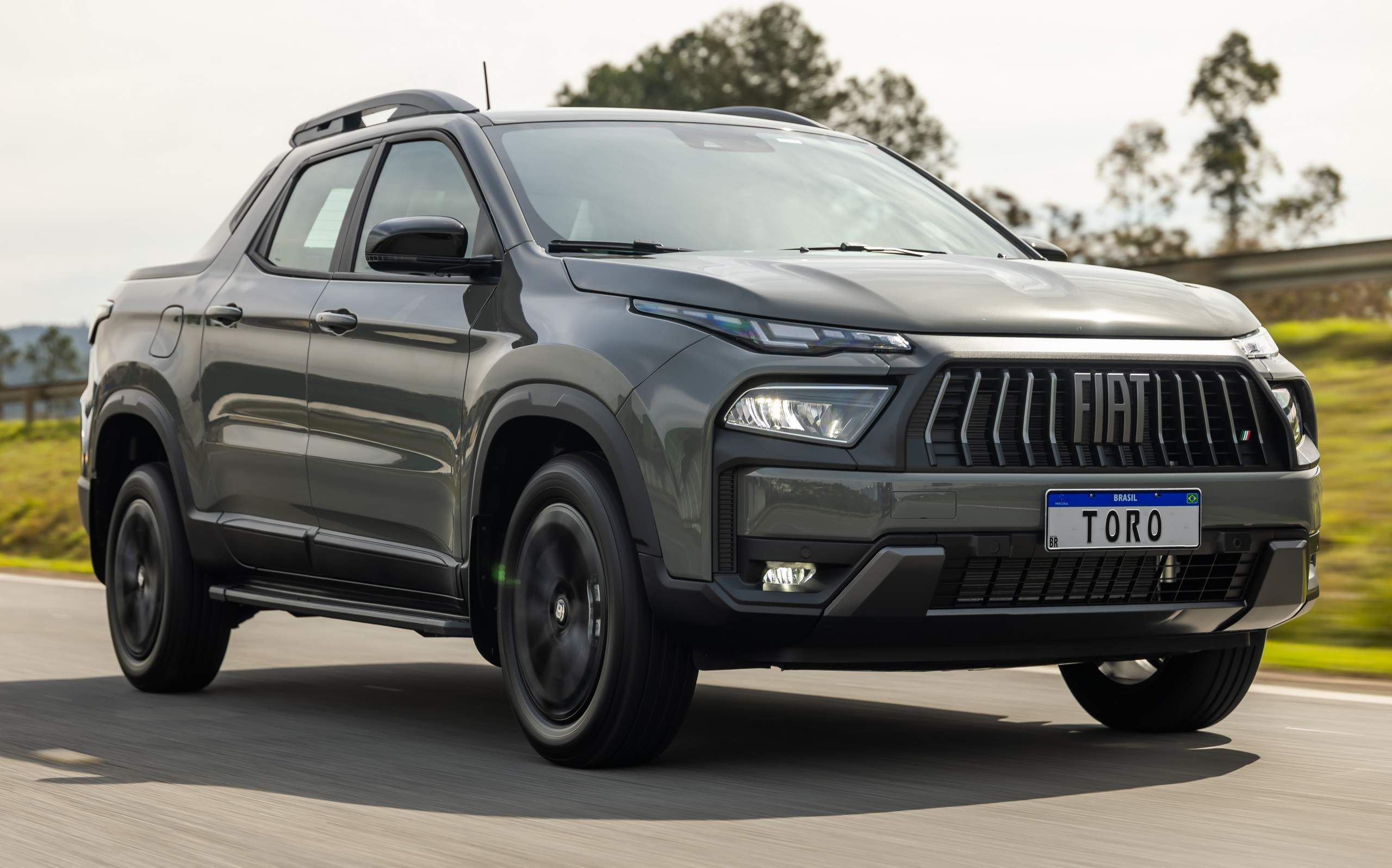 Fiat Toro alcança 650 mil unidades feitas no Brasil antes de virar ...