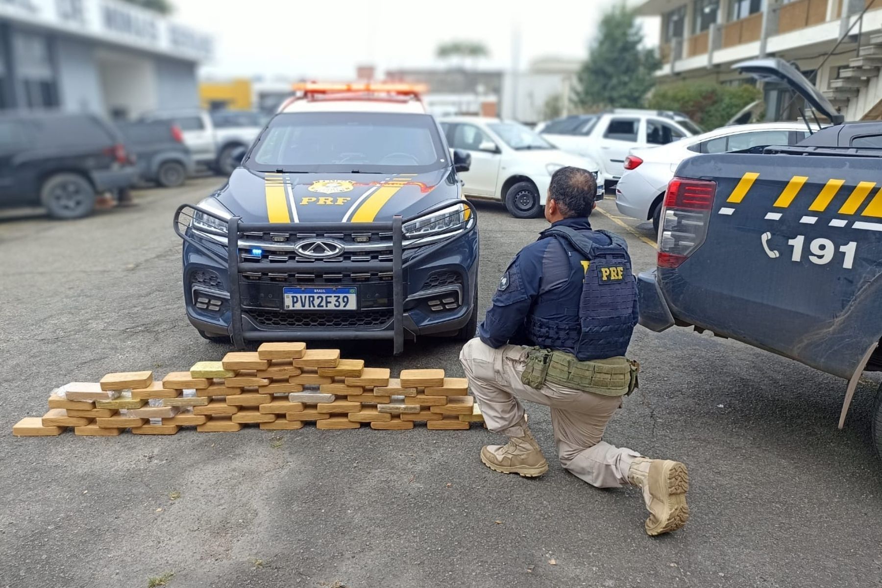 Fiscalização apreende pasta base para 250kg de cocaína em Juiz de Fora ...