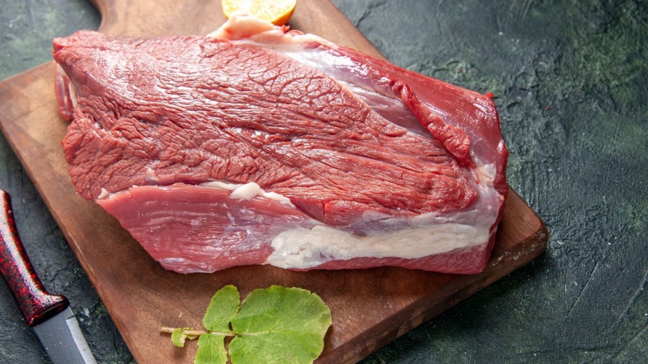 União Europeia veta importações de carne e animais do Brasil | Rádio ...